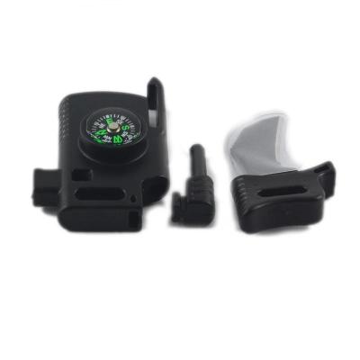 China Aanvankelijke betaling Multifunctionele nood Flint Fire Starter Compass Buckle met Scraper Te koop