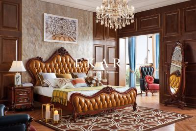 China Oak Wood Frame Antique Carving Upholstered Wooden Divan Bed for sale