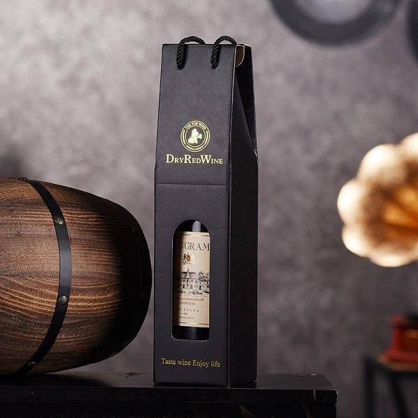 Quality Paper Wine Gift Box With Rope Handles And Window For Bottle Packaging for sale