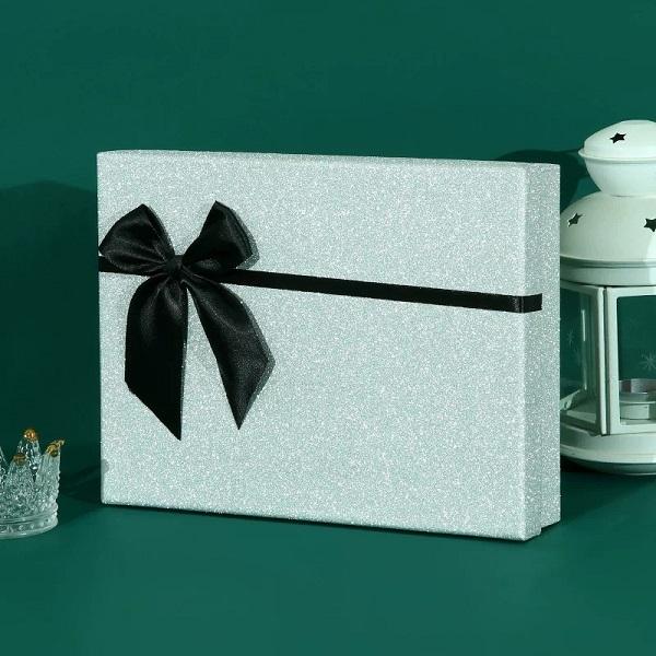 Quality Glitter Rigid Gift Box Lid and Base Packaging With Satin Bow Ribbon for sale