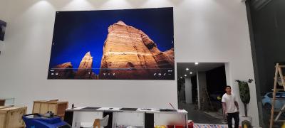 Cina Centro commerciale 800CD P4 LED del video di parete di colore pieno grande dell'esposizione centro dell'interno dello studio in vendita