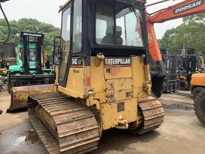 Cina Bulldozer della seconda mano del CAT D4 del combustibile 88hp del cingolo 165L in vendita