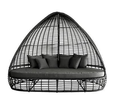 China Beach furniture outdoor PE rattan furniture daybed with canopy for sale