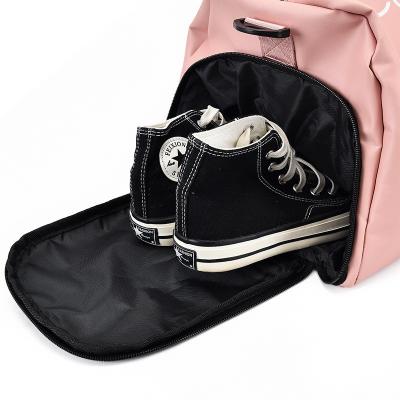 Cina Unisex semplice moda impermeabile grande capacità sport all'aperto borsa da viaggio borsa da fitness in vendita