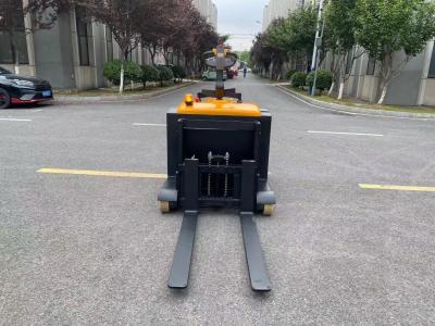 Китай Электрическая противовесная погрузчик 2000 KGS с емкостью батареи 24V 210AH продается
