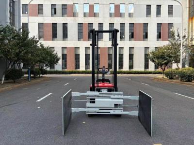 Cina Camion elevatore elettrico a batteria al litio con 4000 kg di peso massimo, altezza di sollevamento e 25,6 V160AH in vendita