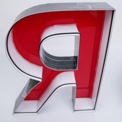 Cina Lettere di plastica geometrica a luminosità regolabile per uso interno o esterno in vendita