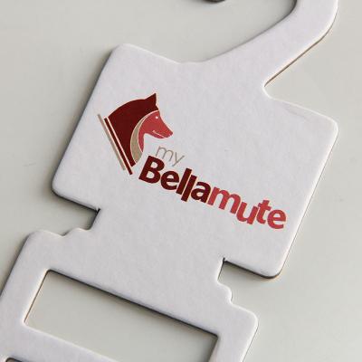 Cina Etichetta su ordinazione dell'esposizione del gancio del cartone della carta da stampa di logo per la sciarpa di seta dei legami in vendita