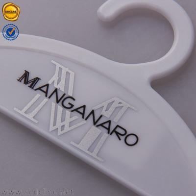 Cina 2mm densamente non slittare i ganci di plastica della sciarpa per il gabinetto in vendita