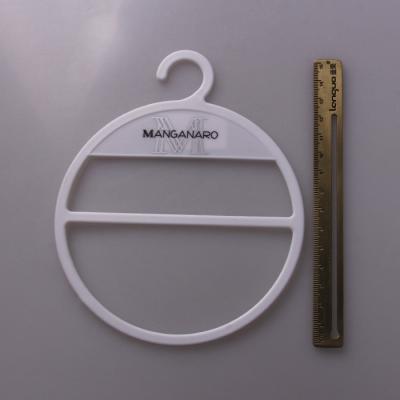 Cina Ganci di plastica ovali bianchi della sciarpa in vendita