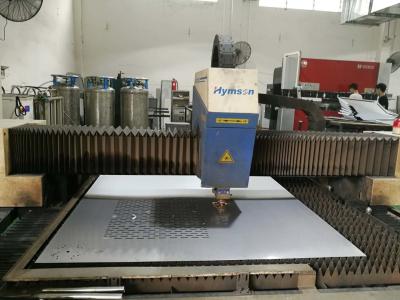 Cina Scaffale dell'acciaio inossidabile 4-Layer per stoccaggio tutto il pannello piano 1800*500mm della tenuta in vendita