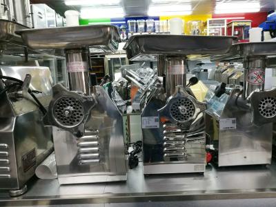 Cina Tritatore congelato attrezzature dell'acciaio inossidabile di capacità 304 della tritacarne 120kg di trasformazione dei prodotti alimentari in vendita