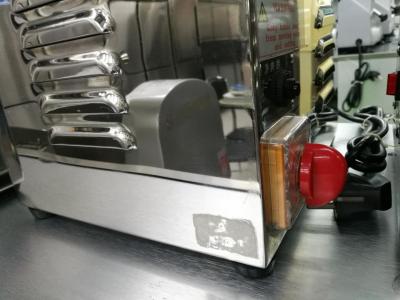 Cina Tritatore congelato attrezzature dell'acciaio inossidabile di capacità 304 della tritacarne 120kg di trasformazione dei prodotti alimentari in vendita