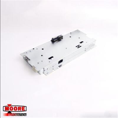 Cina PHAMCL110RB000 P-HA-MCL-110RB000 ABB una garanzia di anno nuovissima in vendita