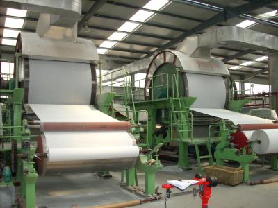 Cina Macchina automatica facile di fabbricazione di carta del fazzoletto per il trucco di operazione PFK-1575 in pieno in vendita
