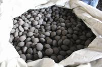 China Deoxidizing Effect Silicon Briquette 65% Si 10-50mm for sale