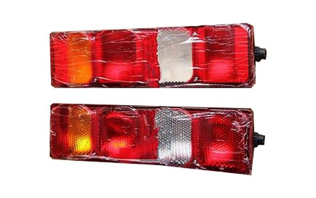Sinotruk HOWO A7 Rear Tail Lamp Wg9925810002/Wg9925810001 LED Light