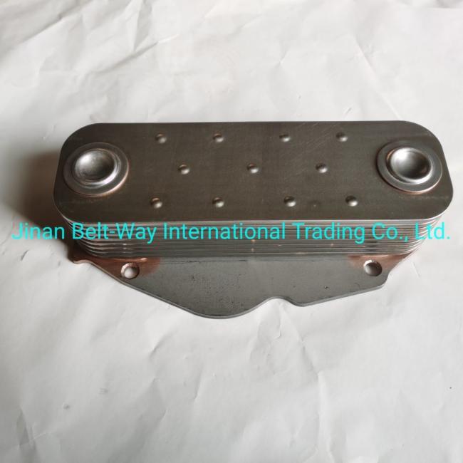 Sinotruk HOWO Truck Parts Oil Cooler Vg1500010334