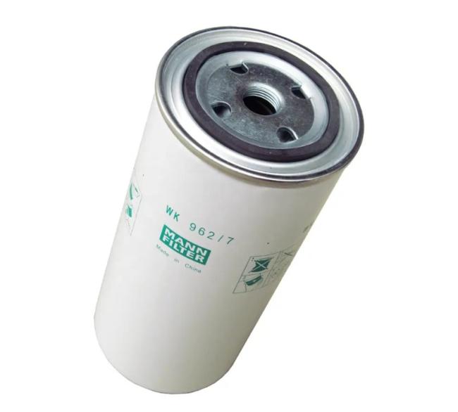 Sinotruk HOWO Engine Parts Fuel Filter Vg1560080012 Diesel Filter Element Wk962/7