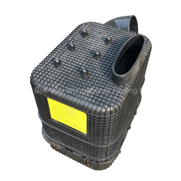 Quality Get a Refund if Your Order Doesn't Ship Sinotruk Truck Part Water Filter for sale