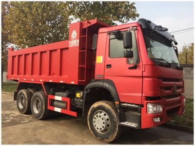 Cina 25 tonnellate Sinotruk HOWO Dump Truck con dimensioni 5800*2300*1500 e capacità del motore> 8L in vendita