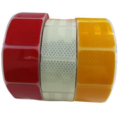 China Logotipo personalizado de alta visibilidad ECE 104 R Cinta de corte semicircular PET Segmentada Precortada Cinta reflectiva de corte personalizada en venta