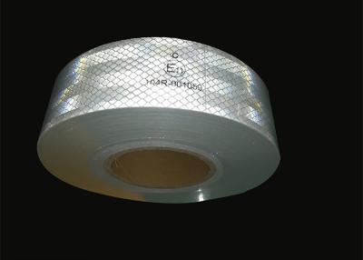 China ECE 104 R 3m zichtbaarheid Gele reflecterende band voor vrachtwagens Te koop