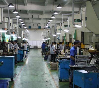 China 40-200 T stamping press line for sale
