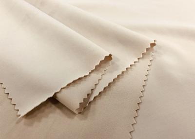 Cina poli beige leggeri di nylon del tessuto/82% della biancheria intima 200GSM tricottano il tessuto 150cm in vendita