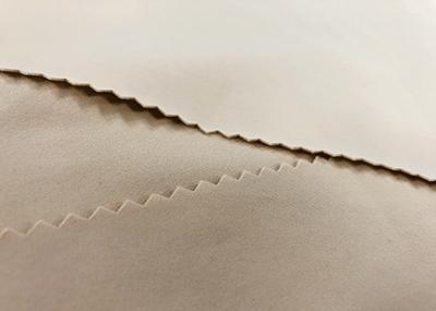 Cina poli beige leggeri di nylon del tessuto/82% della biancheria intima 200GSM tricottano il tessuto 150cm in vendita