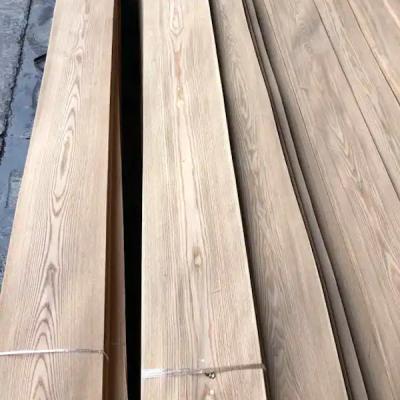 Cina Nuova tendenza Veneer di cenere di Manciuria Legno naturale Veneer di cenere di legno personalizzato in vendita