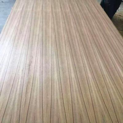 Cina Carta rossa con supporto di quercia rivestimento di arredamento naturale 1250*2500mm in vendita