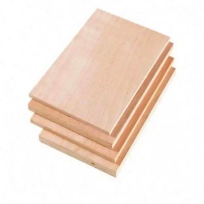 China Fancy Okoume Veneer Plywood Nature Skin Multilayer Brandbestendige panelen Te koop
