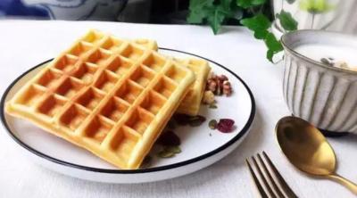 中国 おいしいすべての天然成分の焼きワッフル クッキー ファミリー パック 販売のため