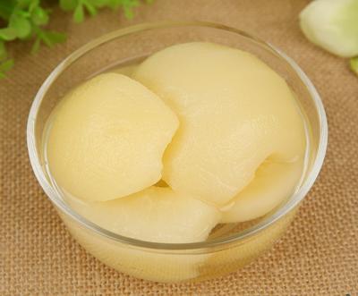 Cina Nutrizione inscatolata saporita dolce della pera della luce HALAL di certificazione 420g che inscatola le pere fresche in vendita