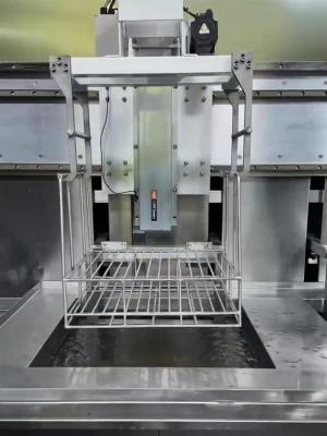 China Single Arm Automatic Ultrasonic Cleaning Machine Powerful With Up And Down Oscillation for sale