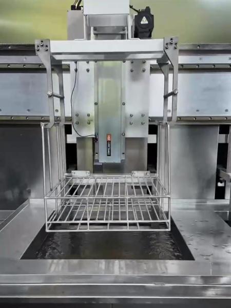 Quality Single Arm Automatic Ultrasonic Cleaning Machine Powerful With Up And Down for sale