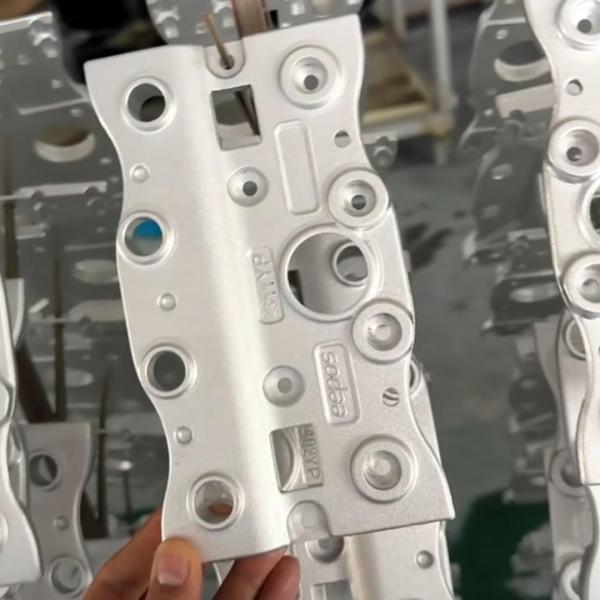 Quality Die Casting Automated Anodizing Line Aluminum Bright Oxidation Surface Treatment for sale