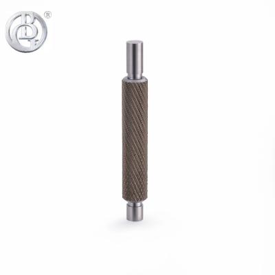 Cina Le parti di plastica non standard della muffa del HSS, HRC80 muoiono perforazione Pin Special Shaped in vendita