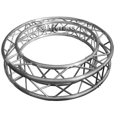 Chine Conception personnalisable F34 Scène en aluminium Carré Spigot Truss Totem pour le support de tête en mouvement à vendre