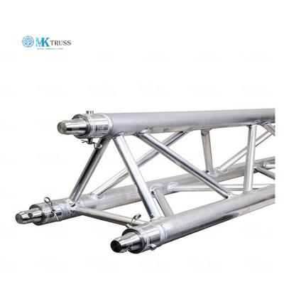 China Zwarte Alu Makkelijk te installeren Boog Driehoekige Verlichting Stage Truss Met Dak 25 * 2mm Brace Tube Te koop