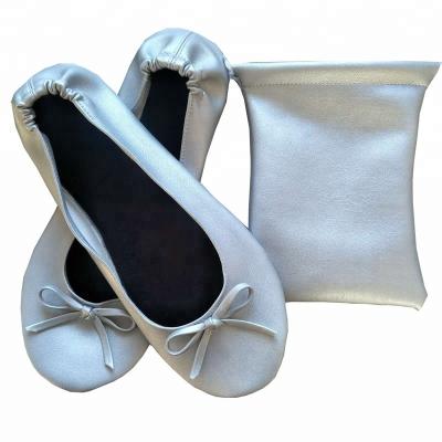 China 2018 PU Lining Material Black and Silver Foldable Ballet Flats Fold up Shoes for sale