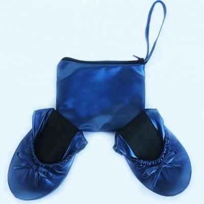 China Discount Cheap Price from China Wholesale Navy Blue Roll Up Driving Shoes with Printing Logo in a Bag for sale