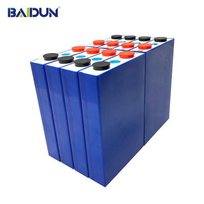 China 3.2V LF90K Li Ion Battery Pack Rechargeable solar 90AH à venda