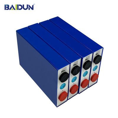 China 3.2V LF90K Li Ion Battery Pack Rechargeable solar 90AH à venda