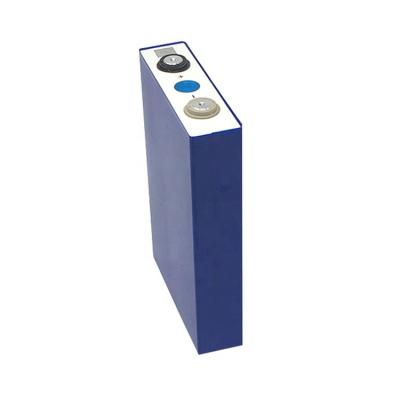 中国 3.2V 105Ahの太陽3Cのための再充電可能なリチウム イオン電池のパック 販売のため