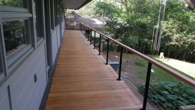 China Building stainless steel balcony wire / cable railing for staircase design for sale