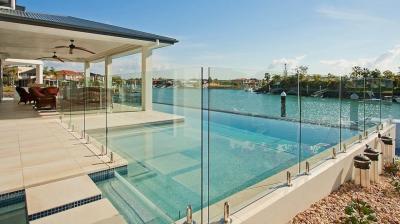 China Stainless steel swimming pool spigot glass railing with SGCC & CE certificate for sale