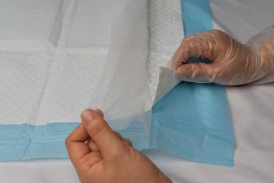 China Reusable And Washable Customizable Incontinence Bed Pads Featuring 3-layer Design Durable Comfortable Protective Bedding for sale