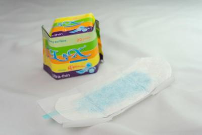 China Adhesive Soft Cotton Pantiliners Hypoallergenic for Sensitive and Comfortable Protection for sale